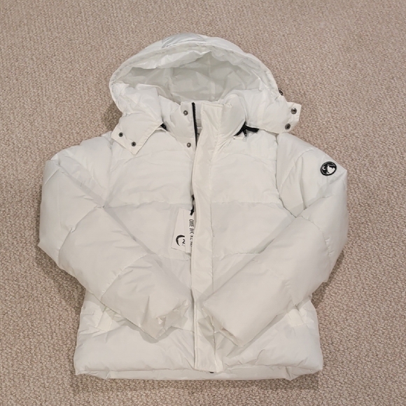 ZYIA | Jackets & Coats | Zyia Active White Aspen Puffer Jacket | Poshmark